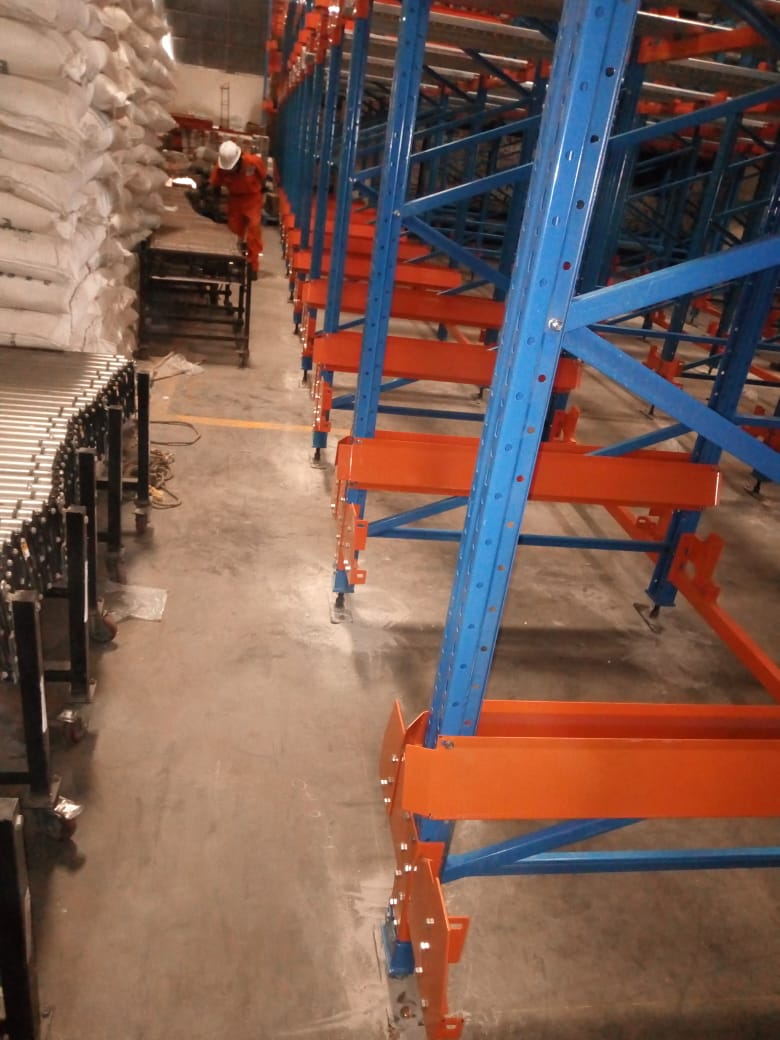 2019 YEAR KENYA RADIO SHUTTLE RACKING SYSTEM PROJECT CASE - WLD